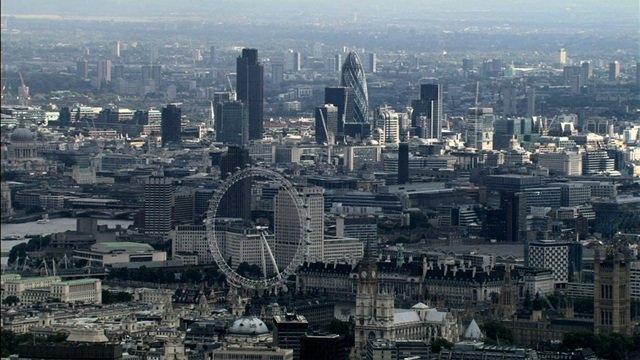 Us Now | DocumentaryTube